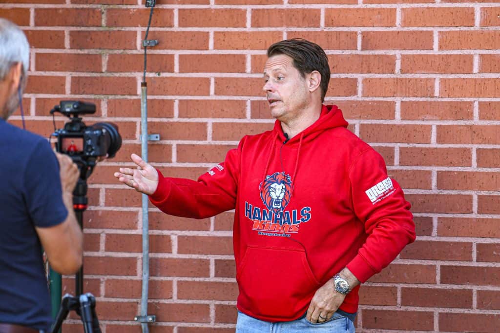 Tack Björn för allt jobb - Hockeyettan.se