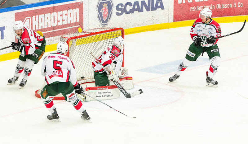 Highlights: Väsby IK - Huddinge IK - Hockeyettan.se