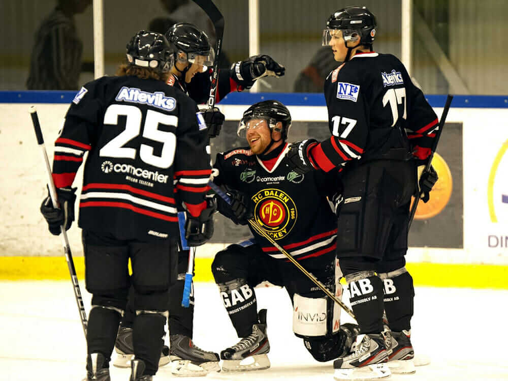 Dalen i topp efter den andra omgången i södra - Hockeyettan.se