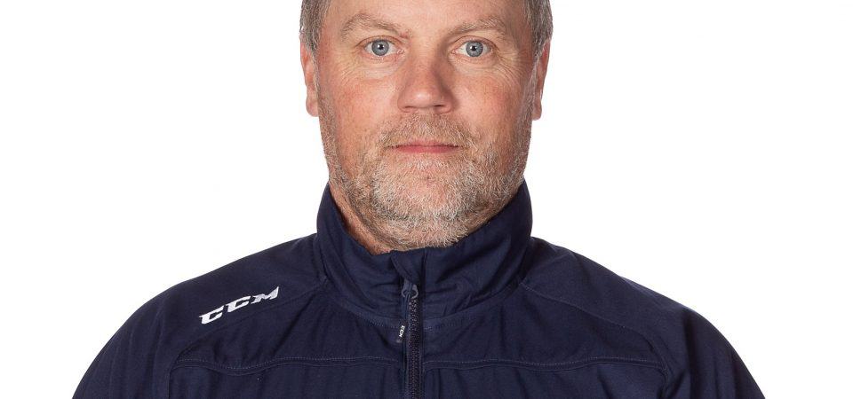 Ronny mellan Kalmar och Halmstad - Hockeyettan.se