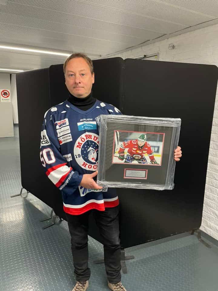 Karl Henriksson premieras, kontrakt med Frölunda och med NY Rangers ...