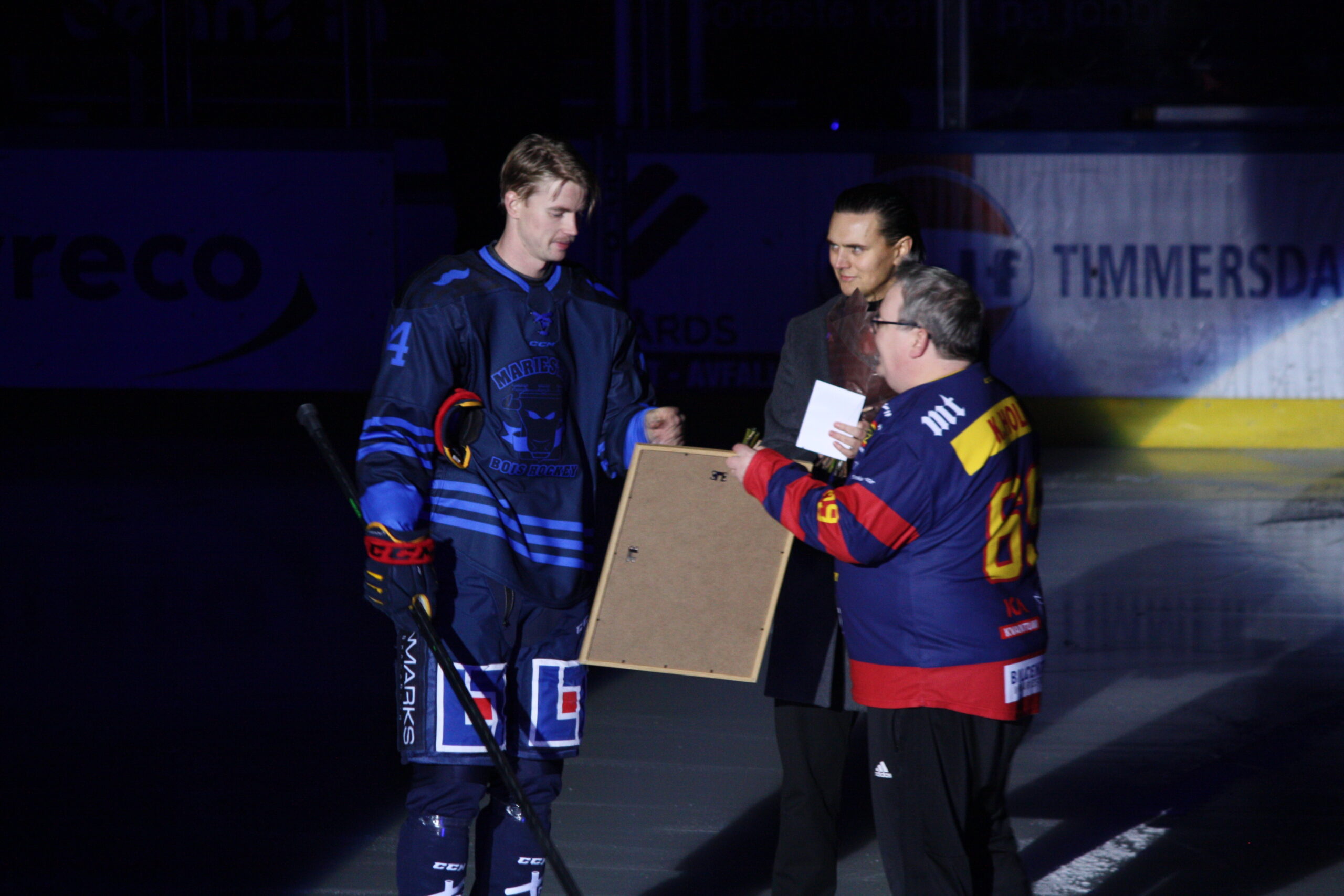 En klubbikon om sin karriär - Hockeyettan.se