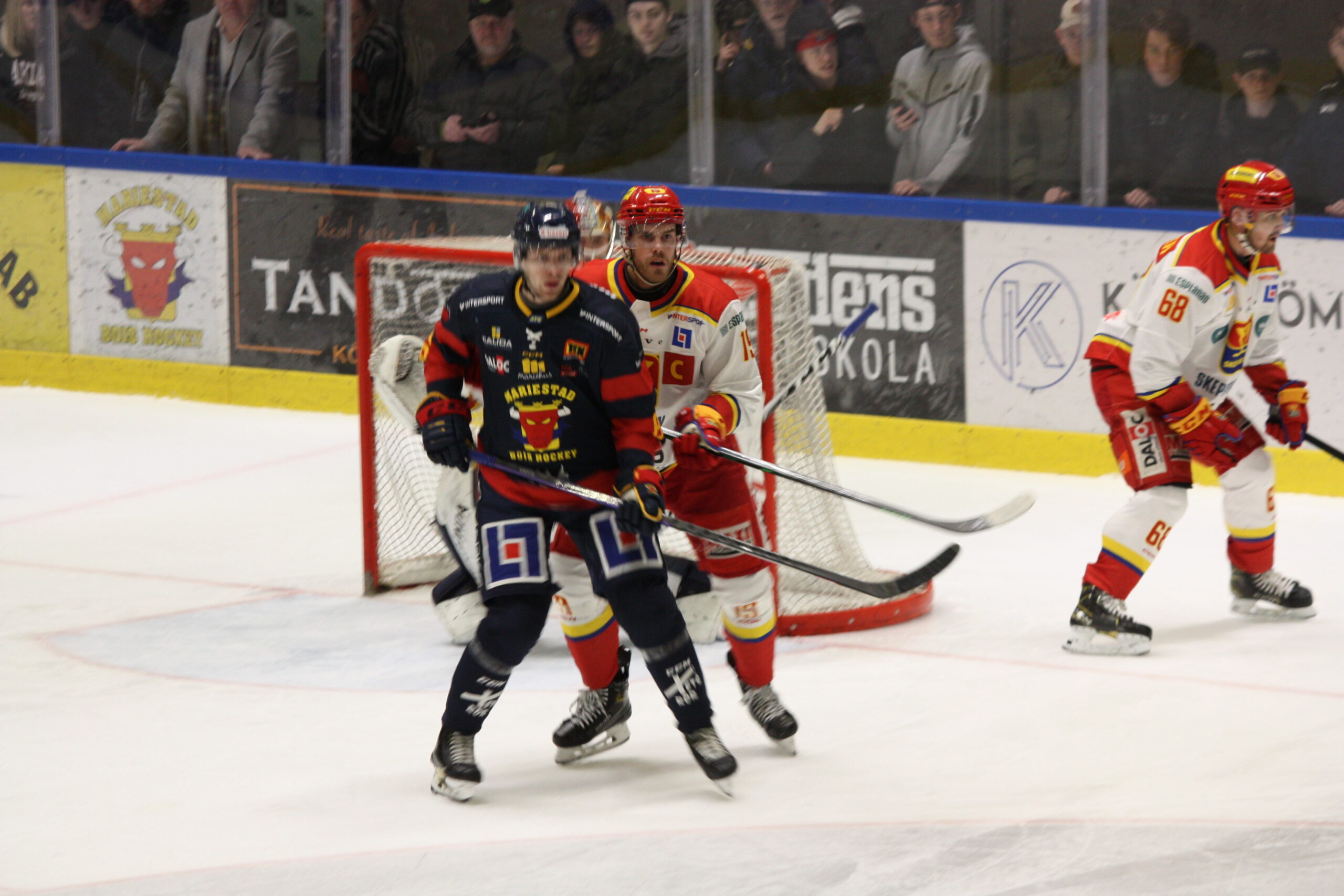 Förlust i hemmapremiären - Hockeyettan.se