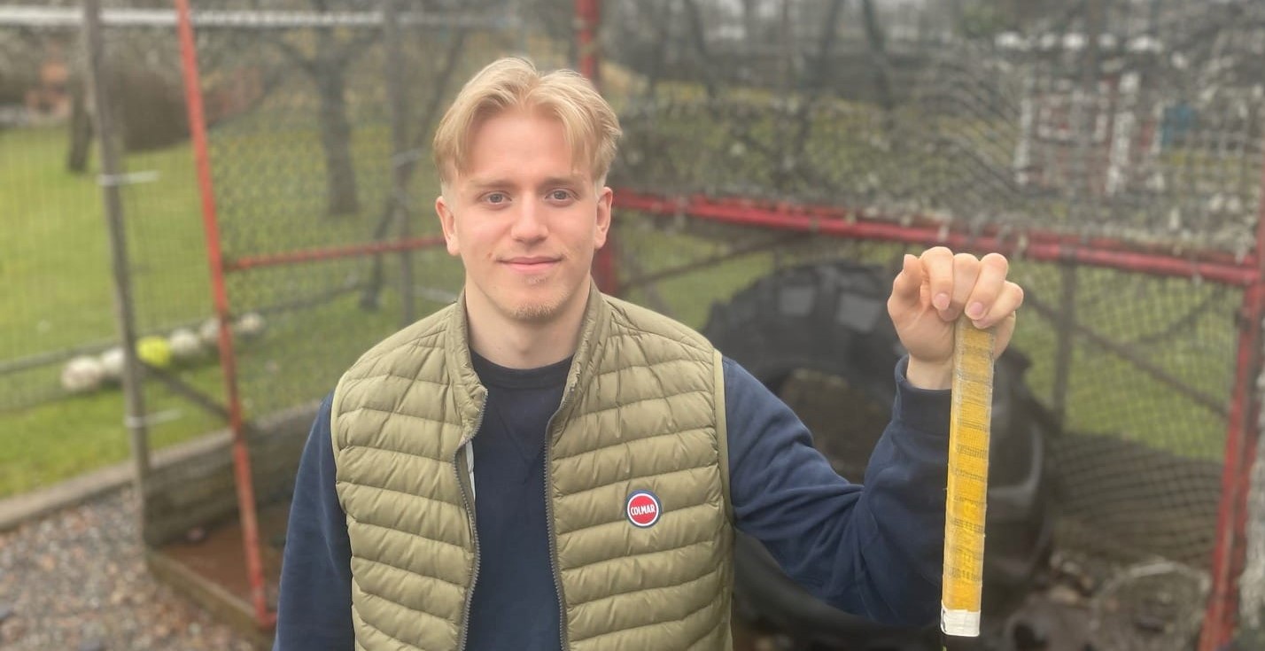 Välkommen, Hugo Lindman Gustafsson! - Hockeyettan.se