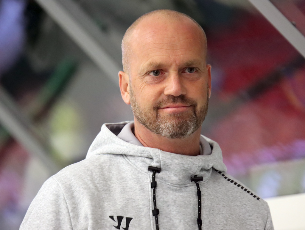 Magnus Sundquist får lämna KHK efter tunga starten: ”Besvikelsen är ...